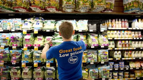 Kroger Beefs Up Grocery Ecommerce Push With 3 New Fulfillment Centers