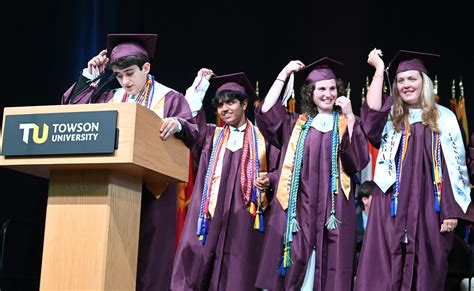 Towson High School Commencement Photos Baltimore Sun