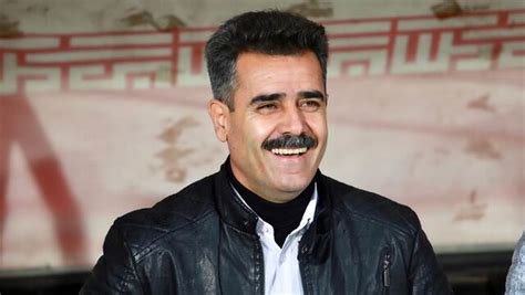 سیروس پورموسوی مهاجم گلزن نداریم؛ شرایط ما در جدول خوب نیست طرفداری