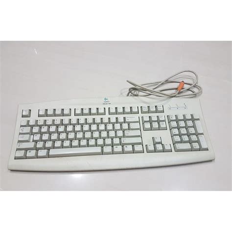 Logitech Deluxe Ps Keyboard Computers Tech Parts Accessories Computer Keyboard On
