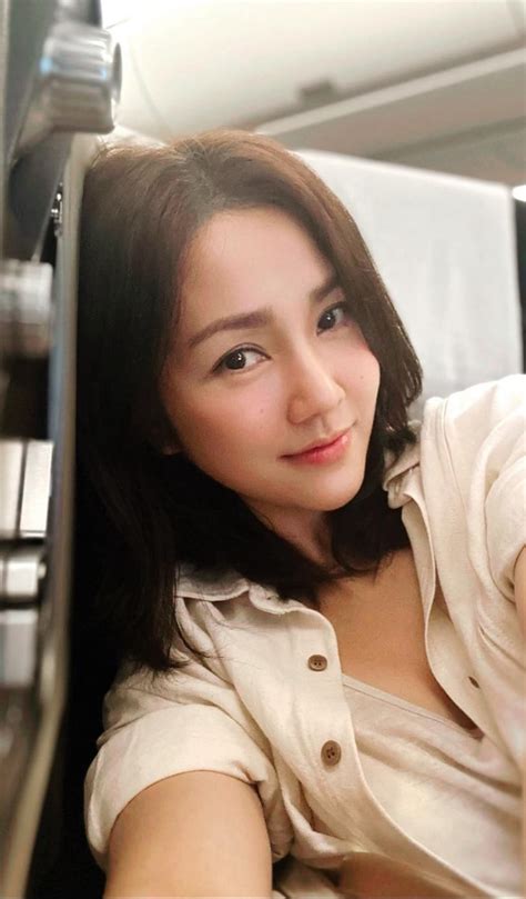 謝安琪入坑指南 假若你係一個啱先對謝安琪有興趣嘅聽眾 第一步你可以先試吓呢啲相對大跳啲容易接受口味嘅歌曲 獨家村山林道羅生門