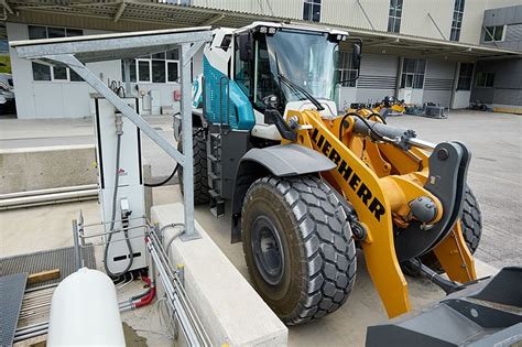 Liebherr Debuts Worlds First Large Wheel Loader With A Hydrogen Engine Machinery Asia Your