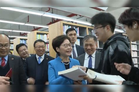 香港特别行政区前任行政长官林郑月娥到访上海交大