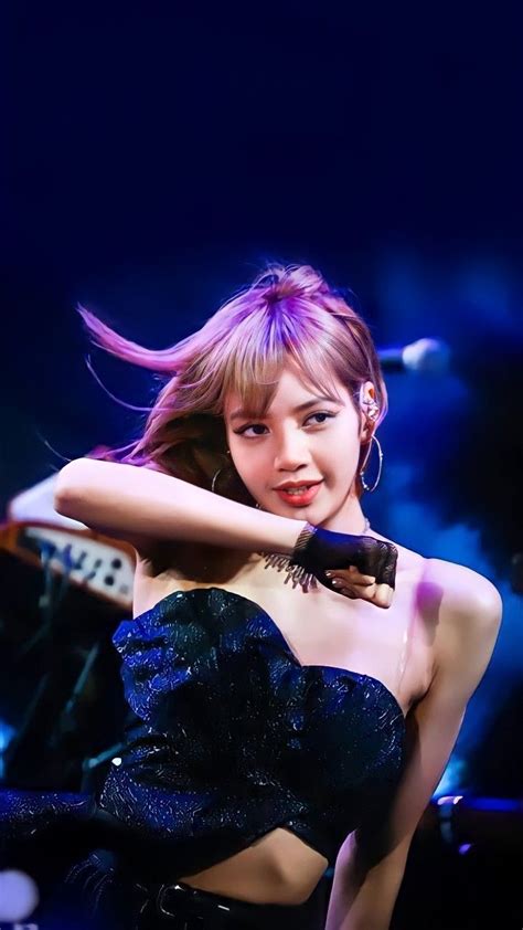 Pin By Casual On Beauty Blackpink Fashion Lisa Blackpink Hot