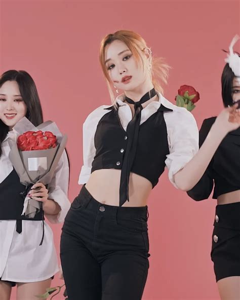 Mire Tri Be In Girl Group Universal Music Tribe
