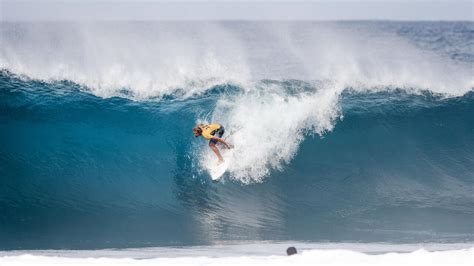Elite Wsl Mens And Womens Championship Tour Classes Determined For 2017