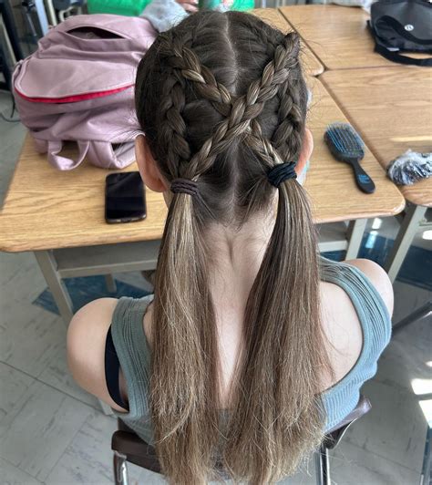 35 Outstanding Two Ponytail Hairstyle Ideas Hood Mwr