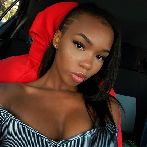 Asia Amoura 3 Shesfreaky