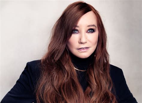 Where Is Tori Amos Now Tori Amos Reveals She Broke Her Leg On Tour