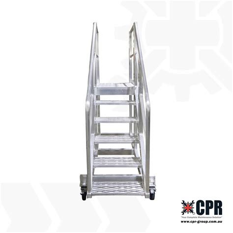 6 Step Eh3500 Engine Bay Aluminium Access Platform Cpr Fabrication
