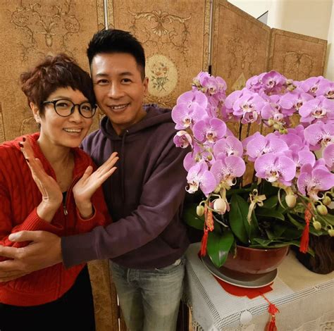 寶珮如59歲生日群星賀壽 56歲男星展凍齡神功 樣貌完全無變 星島日報