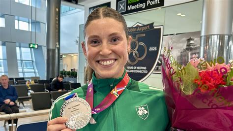 Kate Oconnor Arrives Home With World Indoor Silver Medal