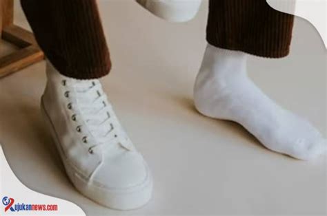 Cara Menghilangkan Bau Kaki Di Sepatu Yang Lembab Udara Rujukan News