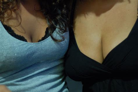 Young Cleavage Flickr