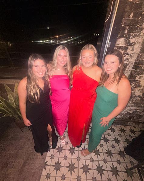 Ella Fraser Ellafraser22 • Instagram Photos And Videos