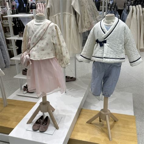 2024 자라키즈 한복 오프라인매장 후기타임스퀘어 자라 키즈 한복 실물 네이버 블로그