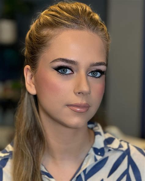 Make Up Ana Mostar Anamartinovicmakeup • Instagram Photos And Videos