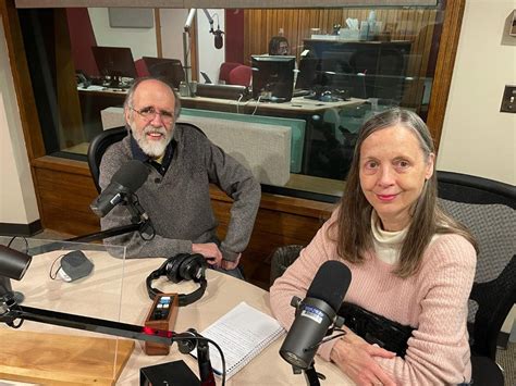 Listeners Jim And Lee Anne Waldfogle Honored At 2023 Voices Of Giving Ceremony Cincinnati