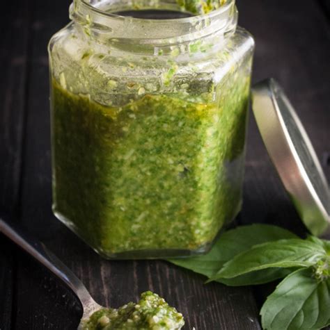 Lemon Basil Pesto Sweetphi