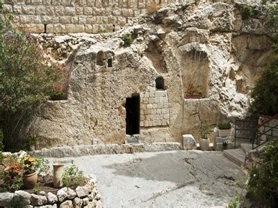 Tumba onde Jesus foi enterrado é reaberta em Jerusalém Mídia Bahia