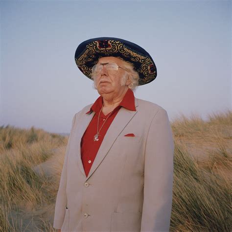 Interview Charles H Traub S Colorful Photos Of 70s Era Passersby During