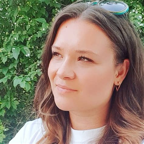 Tina Tinanbm • Threads Say More