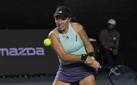 Pegula Vence A Sakkari Y Cierra Invicta En Su Grupo Del Wta Finals