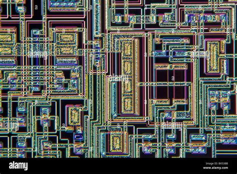 Microchip Light Micrograph Stock Photo Alamy