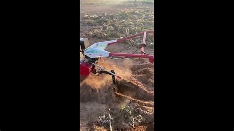 112 Vbc112 밭고랑기계 손쟁기 수동 고랑파는 이랑만드는 바퀴달린 밭 가는 배토기 경운기연결 Youtube