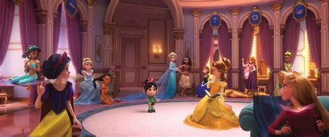 『シュガー・ラッシュ』ディズニープリンセスの部屋着シーンが公開！｜シネマトゥデイ