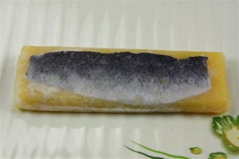【萬象極品】尼信生魚片授權製造分享包 約165g條~又稱水針壽司鯡魚壽司鰊魚卵黃金鯡魚黃金魚卵 Yahoo奇摩拍賣