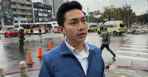 台中新光三越氣爆 藍委廖偉翔直播：快繞開！ 東森最即時最快速新聞
