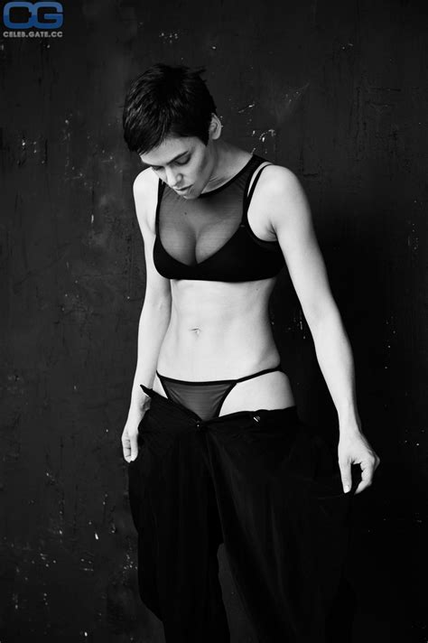 Nina Burri Nackt Bilder Onlyfans Leaks Playboy Fotos Sex Szene