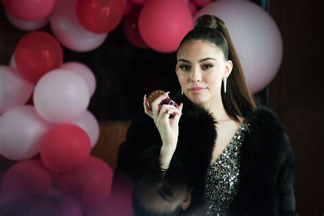 MADISON BEER At Bvlgari Celebrates Omnia Pink Sapphire Fragrance In Los