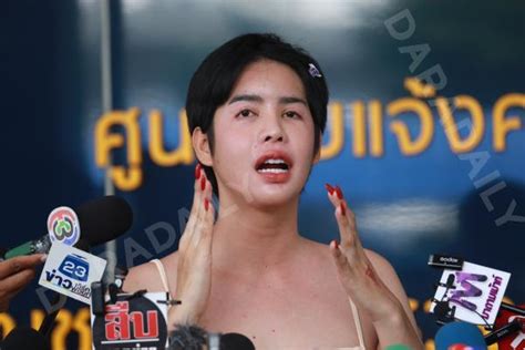 Gallery “นารา เครปกะเทย” เข้าพบตำรวจ หลังเคยร่วมไลฟ์กับ “แม่ตั๊ก” ยัน