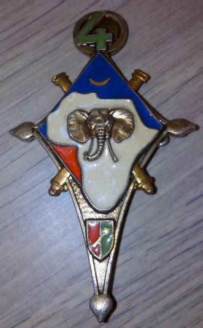 INSIGNE DE LA 4 Batterie du 68e Régiment d Artillerie d Afrique
