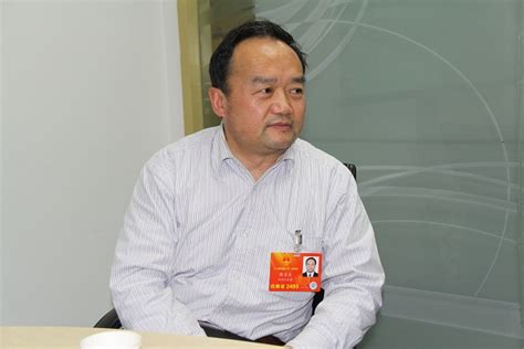 韩宝生再次当选西安市人大常委会副主任 西安美术学院党委统战部