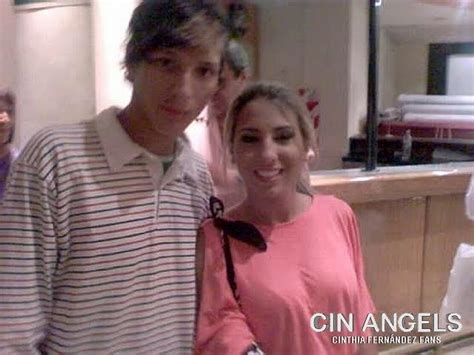 Cin Angels Fans De Cinthia Fern Ndez Galer A De Fotos Cinthia Con Sus Fans