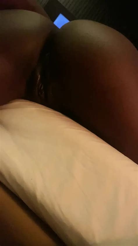 Hot Ebony Goddess Twerks On Sheets In Oil Close Up Juicy Pussy Xhamster