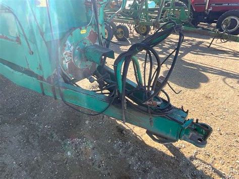 Houle 7300 Liquid Manure Spreader W 5 Row Toolbar Missing PTO Shaft