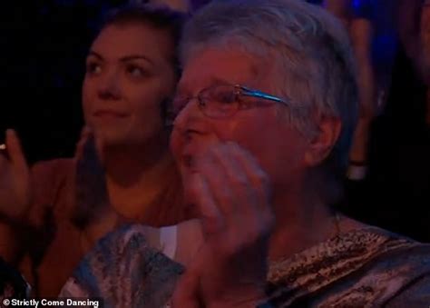 Strictlys Shirley Ballas Wipes Away Tears As She Praises Ellie