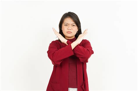 흰색 배경에 고립 된 빨간 셔츠를 입고 아름다운 아시아 여성의 거부 제스처 20 24세에 대한 스톡 사진 및 기타 이미지