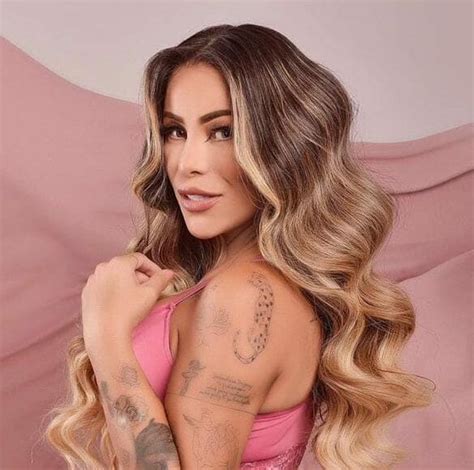 Sucesso Em Todo Brasil Vejam Quais Os Procedimentos Que Cantora