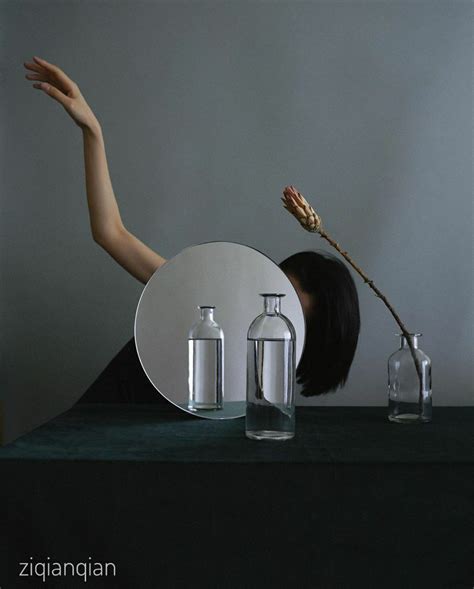 Pin By Miaomiao Chen On 系列 Reflection Photography Mirror Photography