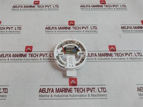 Apollo 45681 284 Apo Addressable Isolating Base 20d En54 17 2005 17 28 Aeliya Marine