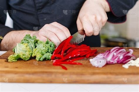 厨师切好的蔬菜
