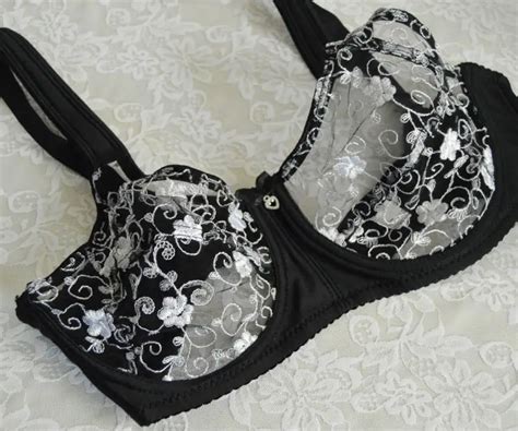 Women Ultrathin Intimates Sexy Lace Bra Full Coverage Cup Brassiere Underwear C D DD E