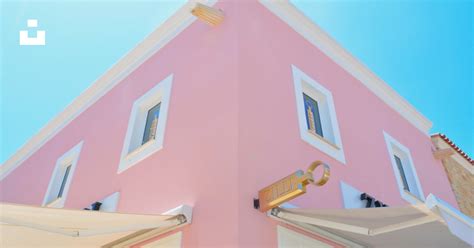 페인트 칠한 콘크리트 건물 사진 Unsplash의 무료 분홍색 이미지