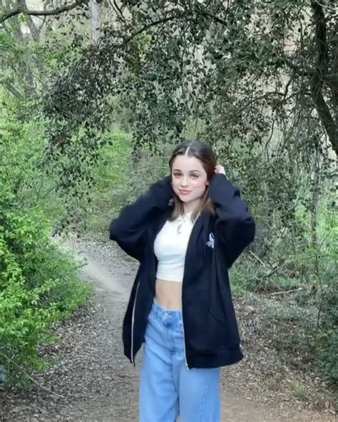 Cute R Berta Castane