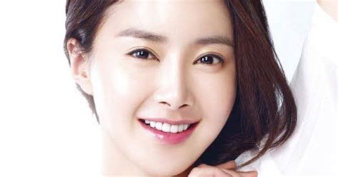 이시영 일반인 사업가와 한달째 열애 중 예쁘게 봐달라